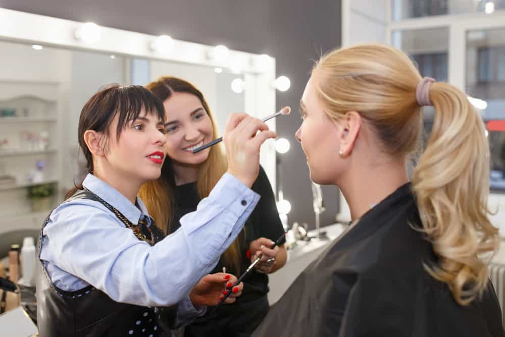 8 Best Cosmetology Schools In Chicago To Help Kickstart Your Dreams 8 Best Cosmetology Schools In Chicago To Help Kickstart Your Dreams